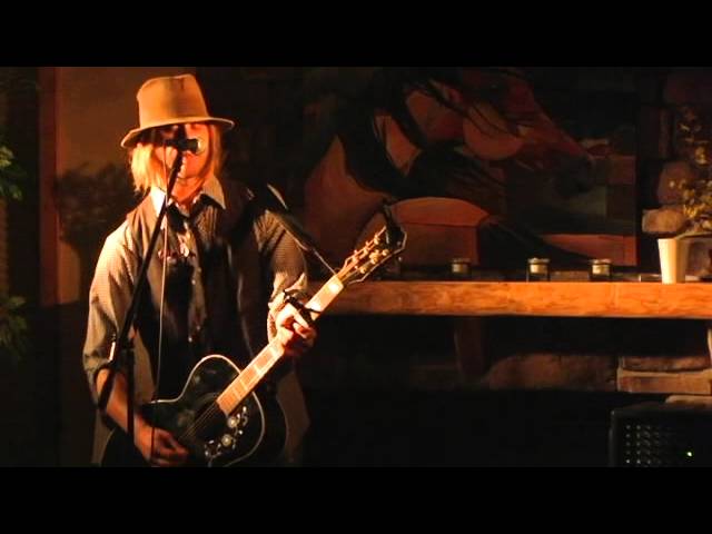 Todd Snider - LA Freeway Chords - Chordify
