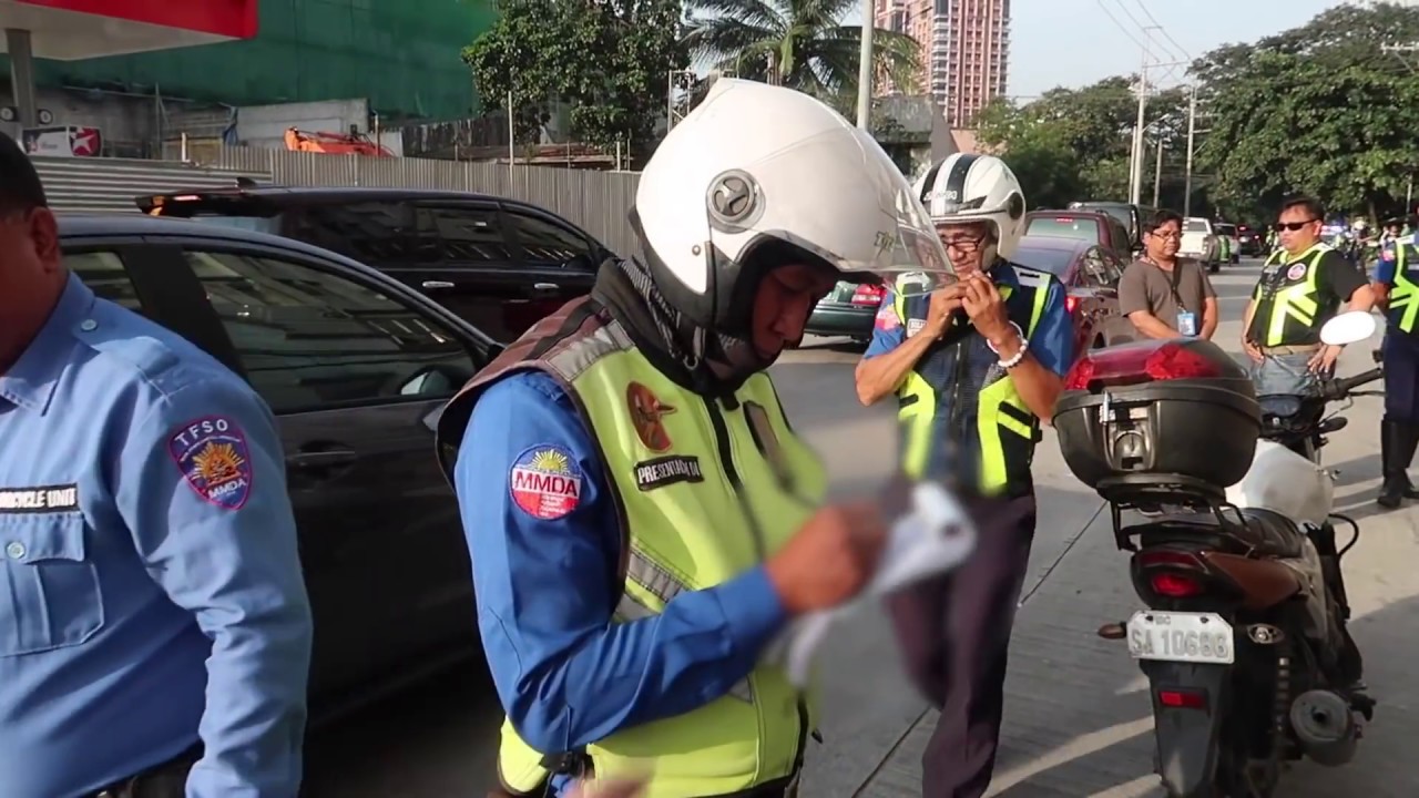 MMDA Stops Towing? - YouTube
