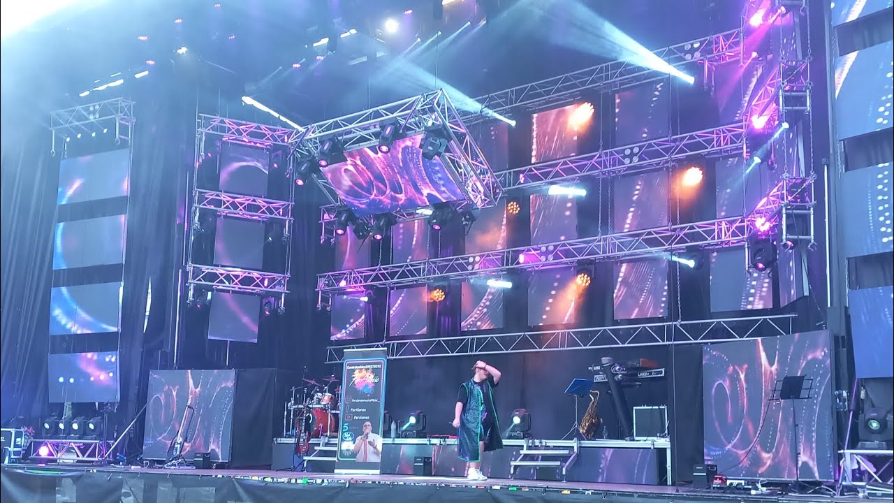 A quien le importa fiestas de vetustas - YouTube