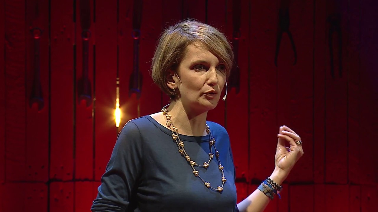 Le storie sono simulatori di volo | Bianca Borriello | TEDxTrento - YouTube