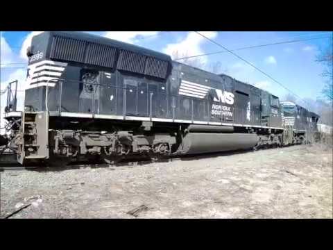 23K Norfolk Southern Locomotives 8339 C40 8W 2599 SD 70M and 8053 ES 44AC - YouTube