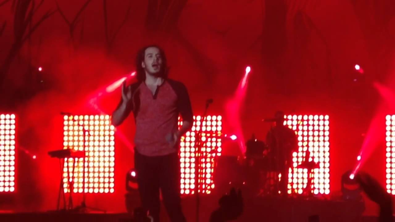 PANDA Disculpa los Malos Pensamientos - Auditorio Nacional - YouTube