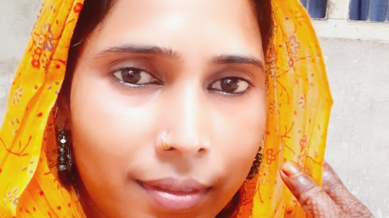 Hushna Bano Official is live - YouTube