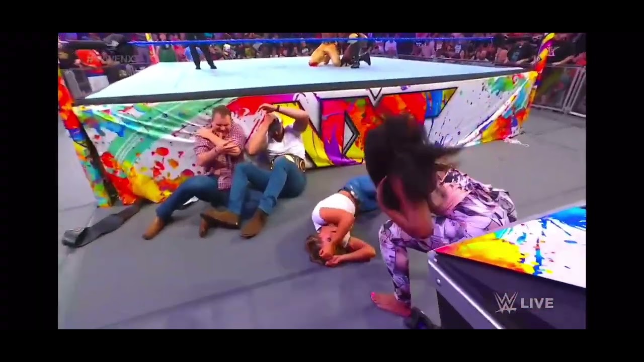 WWE Lash Legend’s feet - YouTube