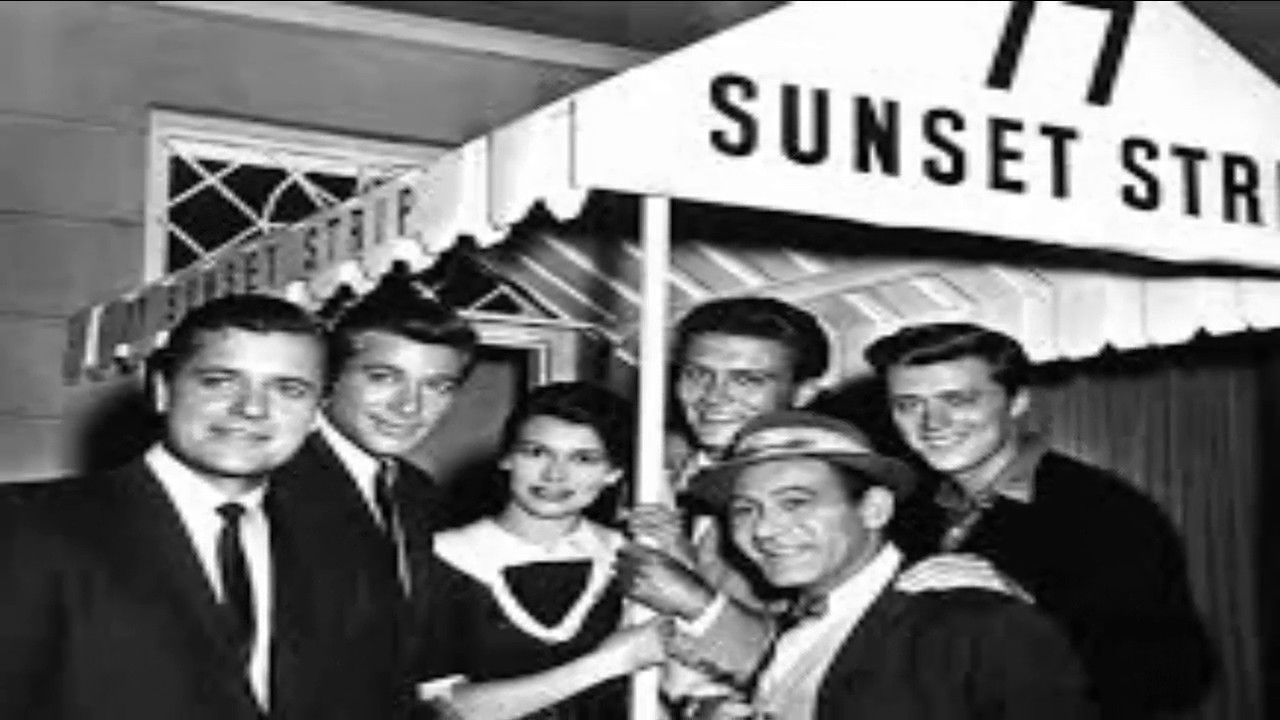 Roger Smith, Star of ‘77 Sunset Strip,’ Dies at Age 84 - YouTube