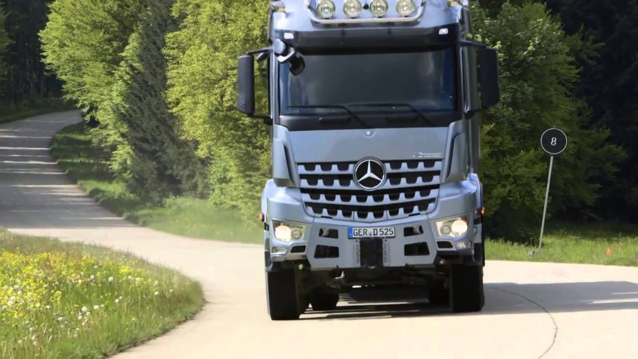 Mercedes Benz Commercial Vehicles Arocs SLT heavy haulage vehicle ...