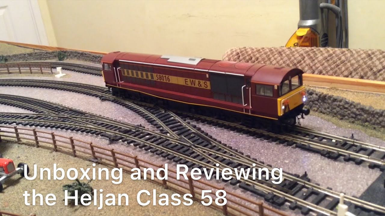 My Best Detailed Diesel??!! Heljan Class 58, Unboxing and Revt - YouTube
