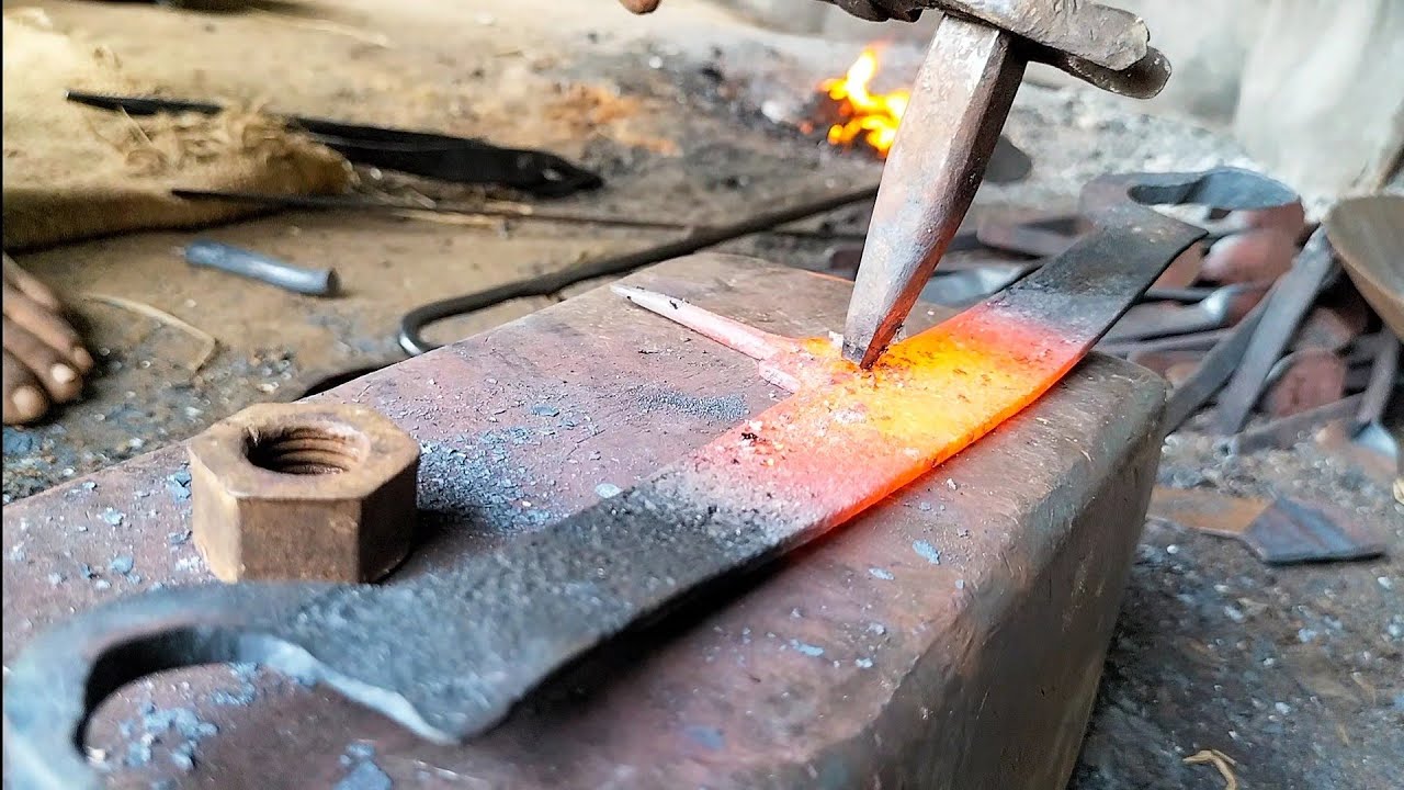 Blacksmith | how to make scales from engle patti | full process. - YouTube