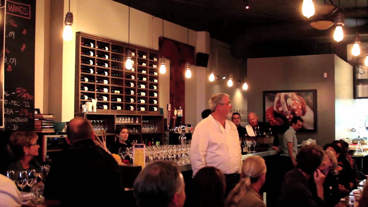 Restaurant Takeover: A Taste of Kingston - YouTube