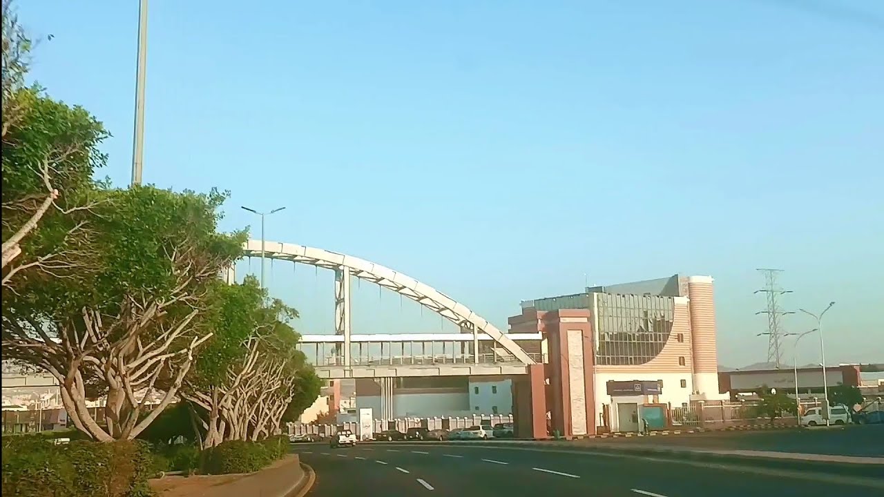 Exploring the Scenic Beauty of Abha Road: A Journey through Nature and ...