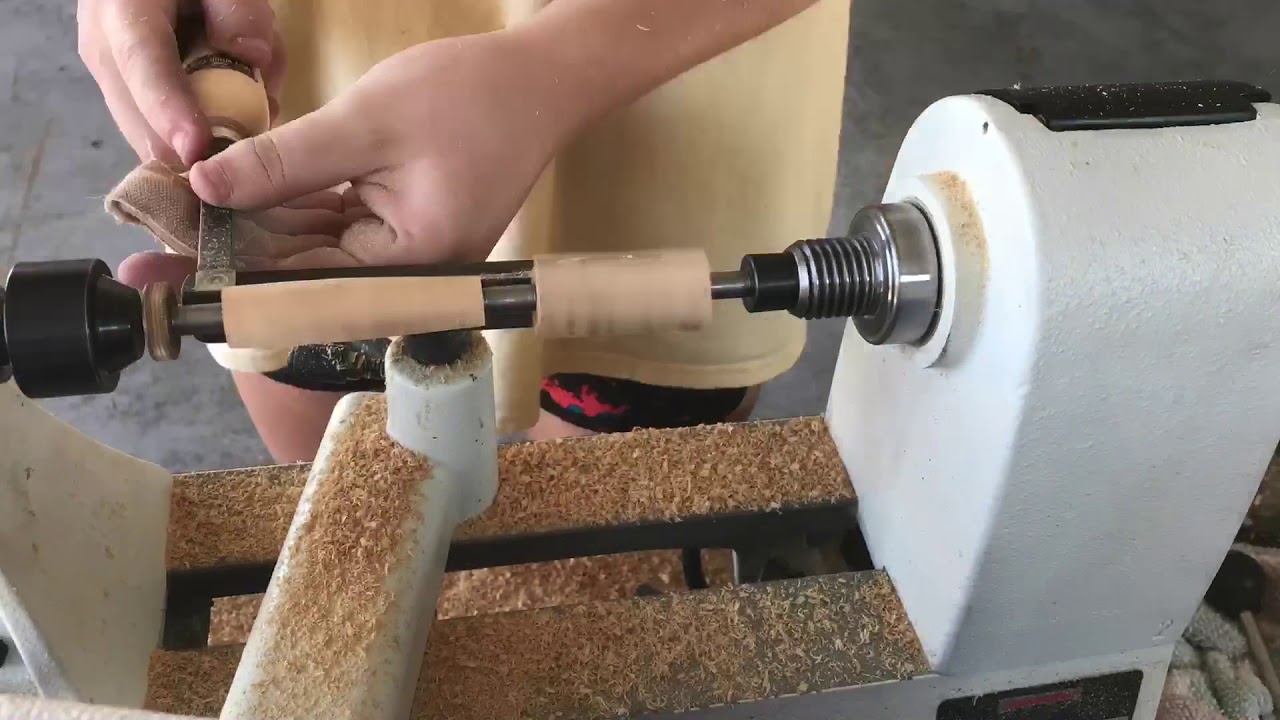 Light Pull Wood Turning Time Lapse - YouTube