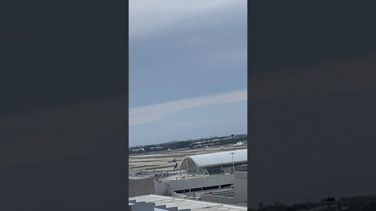 Southwest Airlines Action at FLL 28R #avaition #avgeeks - YouTube