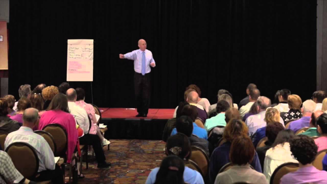 World class speaking: What world-class speakers do differently - YouTube