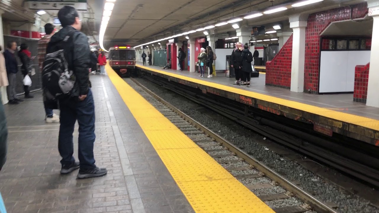 MBTA Red Line Pulling into Park Street Station (Southbound) 2-1-20 ...