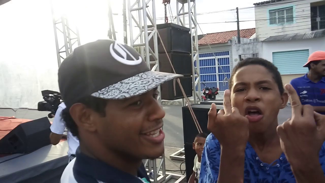 Furia Jovem Rap Feminino No HIP HOP VIVE - YouTube