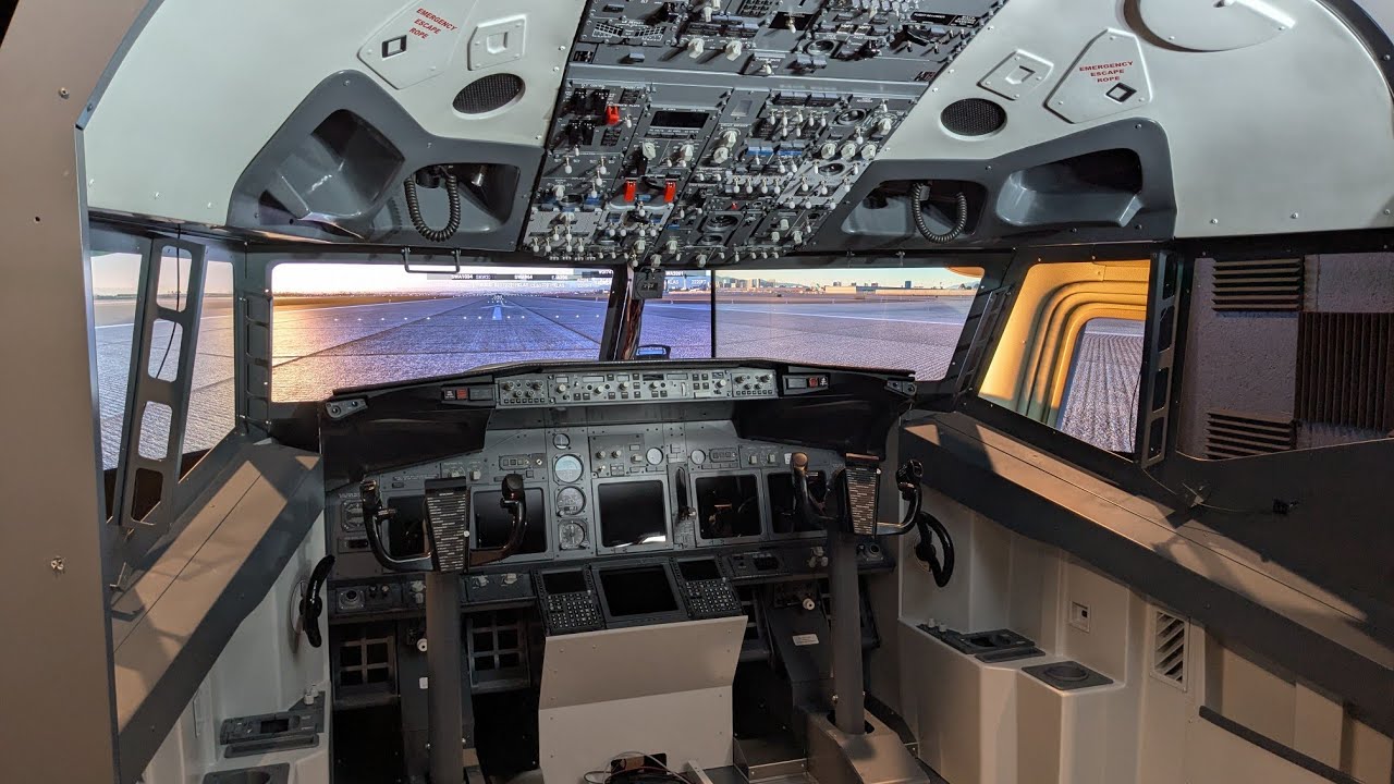 Boeing 737NG Home Cockpit | Helping Captain Scott Assembling His Brand New, Fully Enclosed ...