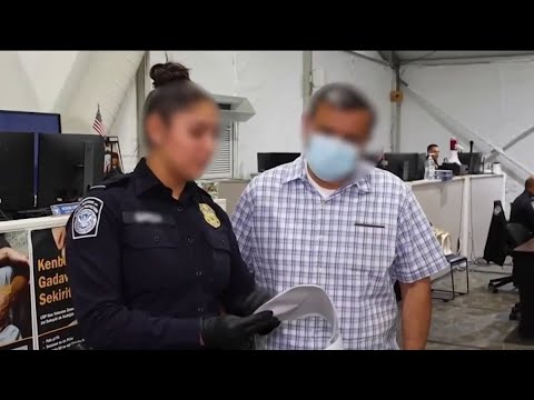 Elevan a $3,000 para que inmigrantes se autodeporten