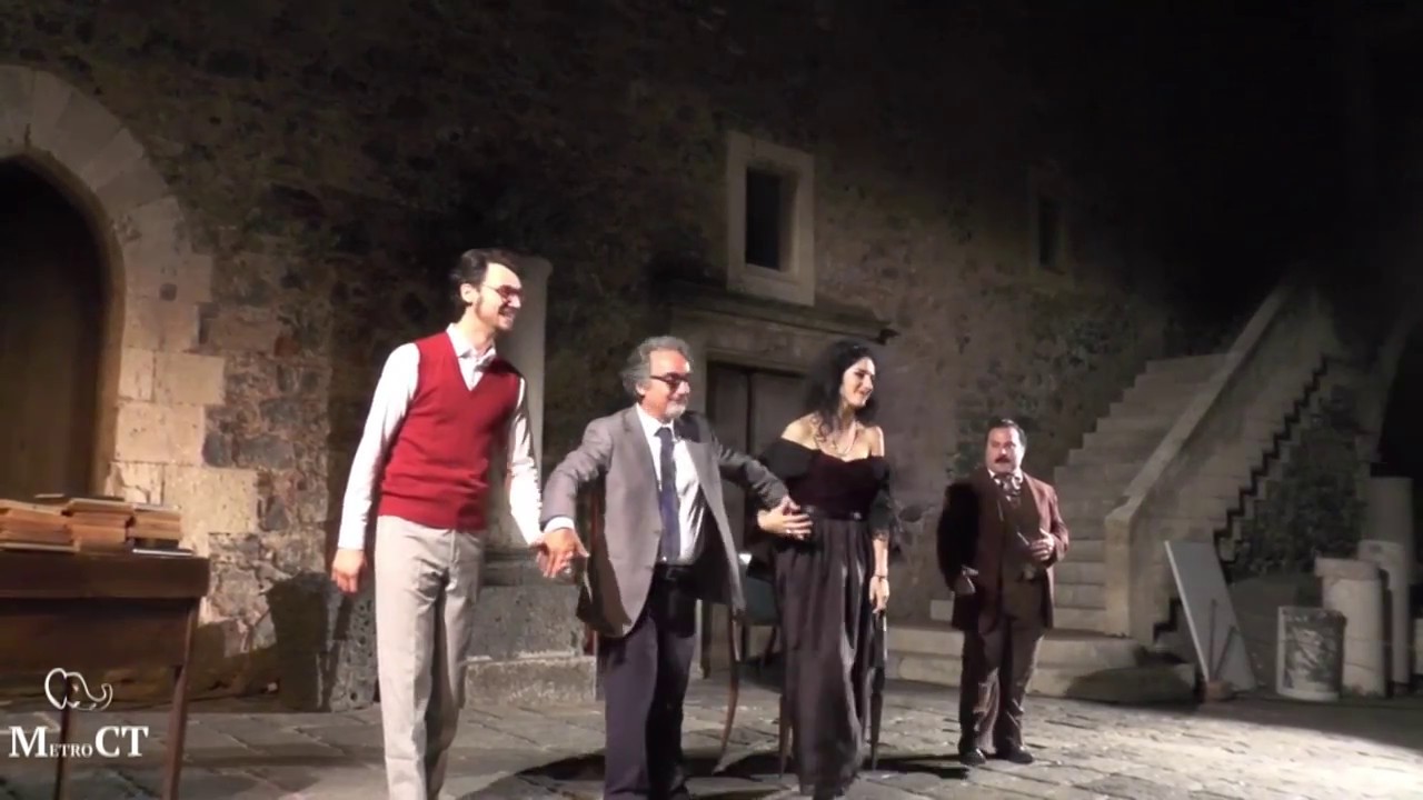 L’ultima regina del Sud di Concetto Venti e Lucio Volino - YouTube