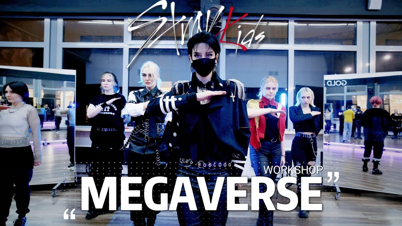 STRAY KIDS - MEGAVERSE [DANCE COVER] - YouTube