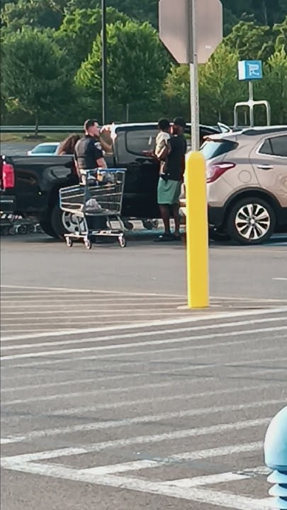 cop saves baby life on 100-degree day by breaking out window - YouTube