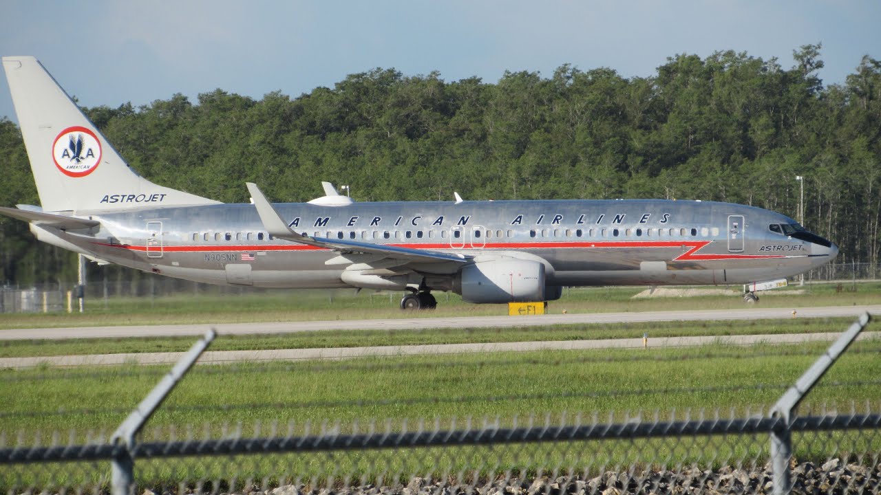 American Airlines Astro Jet Livery at RSW. - YouTube