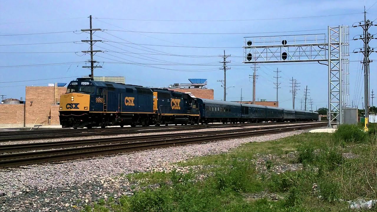 CSX 9992 with a passenger special at Franklin Park, IL - YouTube