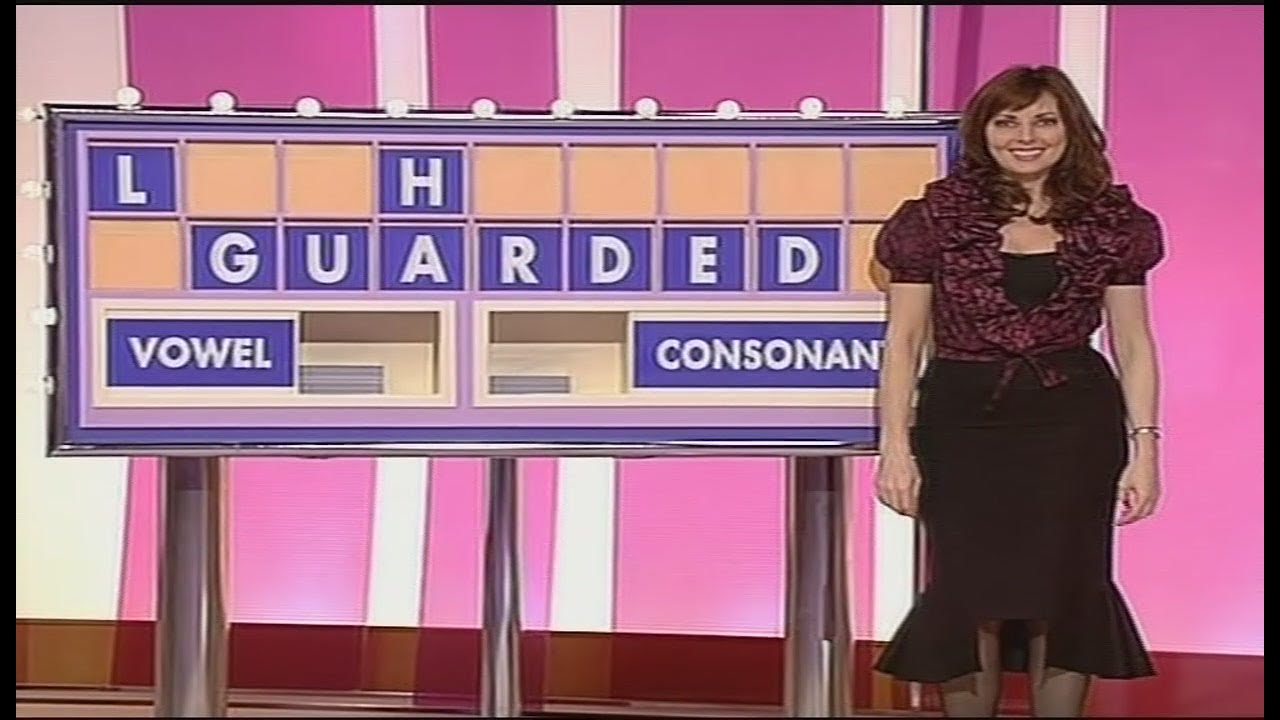 Carol Vorderman - Countdown 13/12/2005 - YouTube