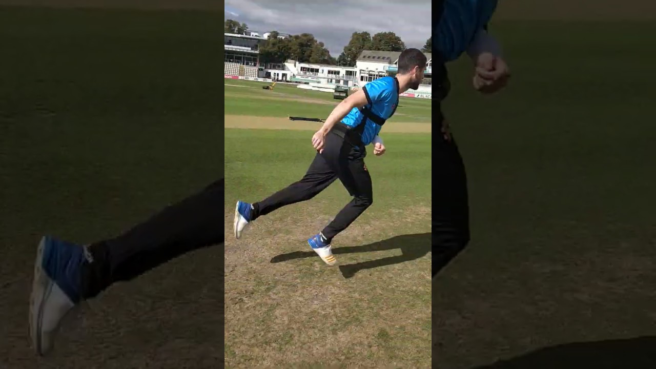 Resisted Run-up for Fast Bowler on the Cricket Pitch - YouTube
