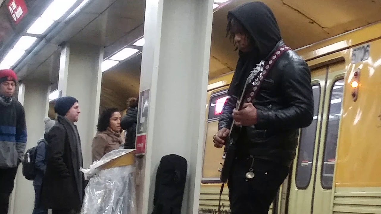 Lake Red Line Station 12/21/2018 - YouTube