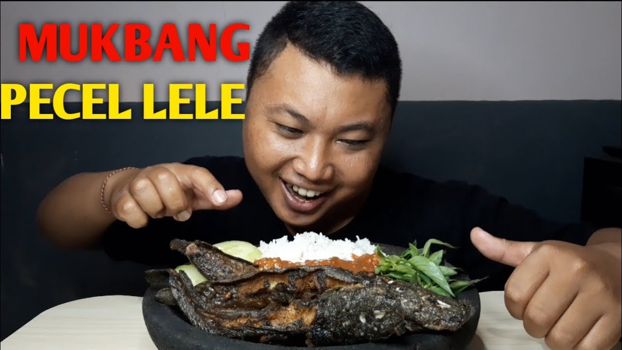 GAK ADA TANDINGAN! MUKBANG PECEL LELE GORENG ABANG KAKI LIMA PINGGIR JALAN! - YouTube