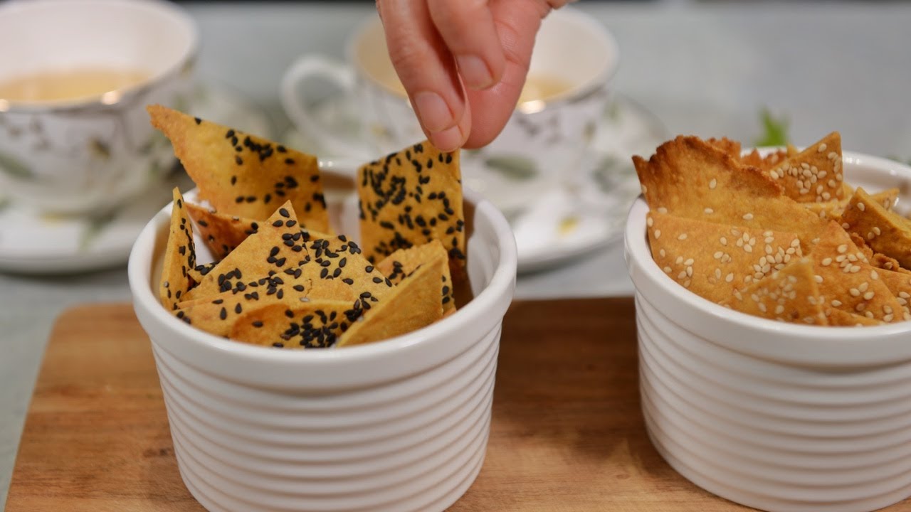 Chickpea Sesame Chips, healthy crispy snacks! 鹰嘴豆芝麻薄脆 - YouTube