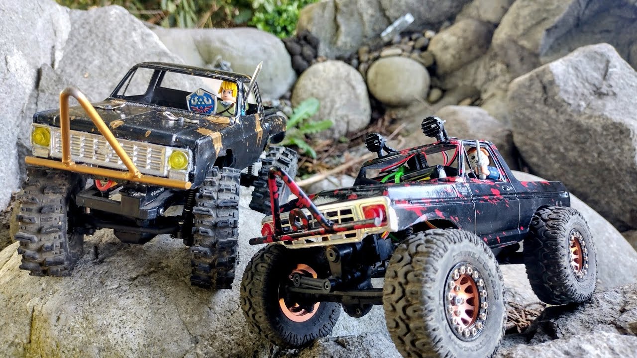 Michael Myers versus Link from Zelda! Themed SCX24 Builds!!! 🔥🔥 - YouTube