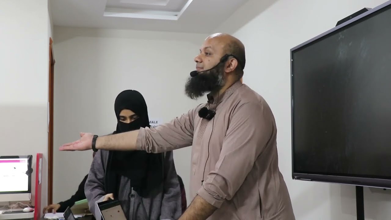 Advice To Students | School Speech by Sir Junaid - YouTube