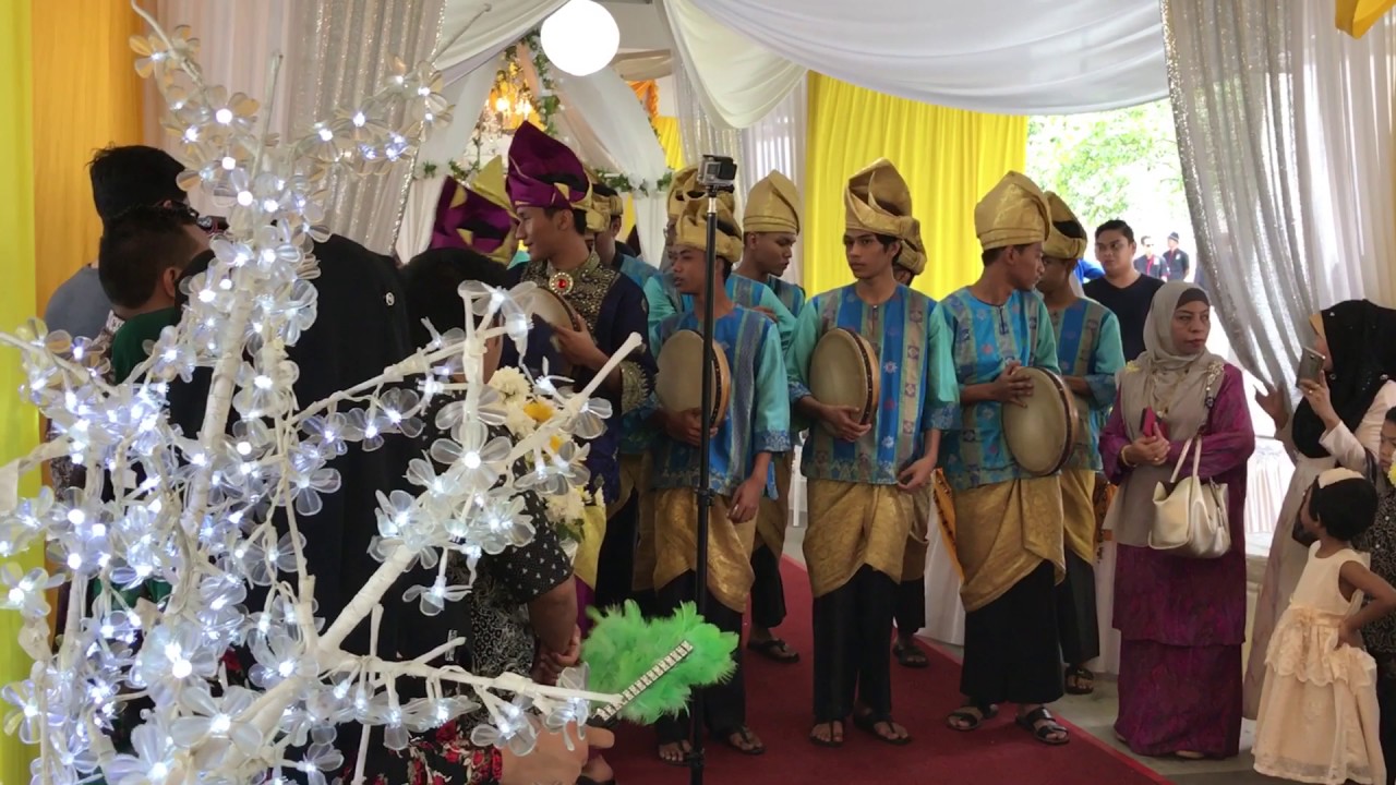 Persembahan Al-Quran dari AQBH - YouTube