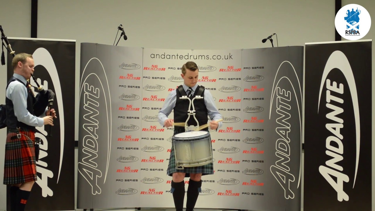 09 Gavin Orr - Hornpipe and Jig - YouTube