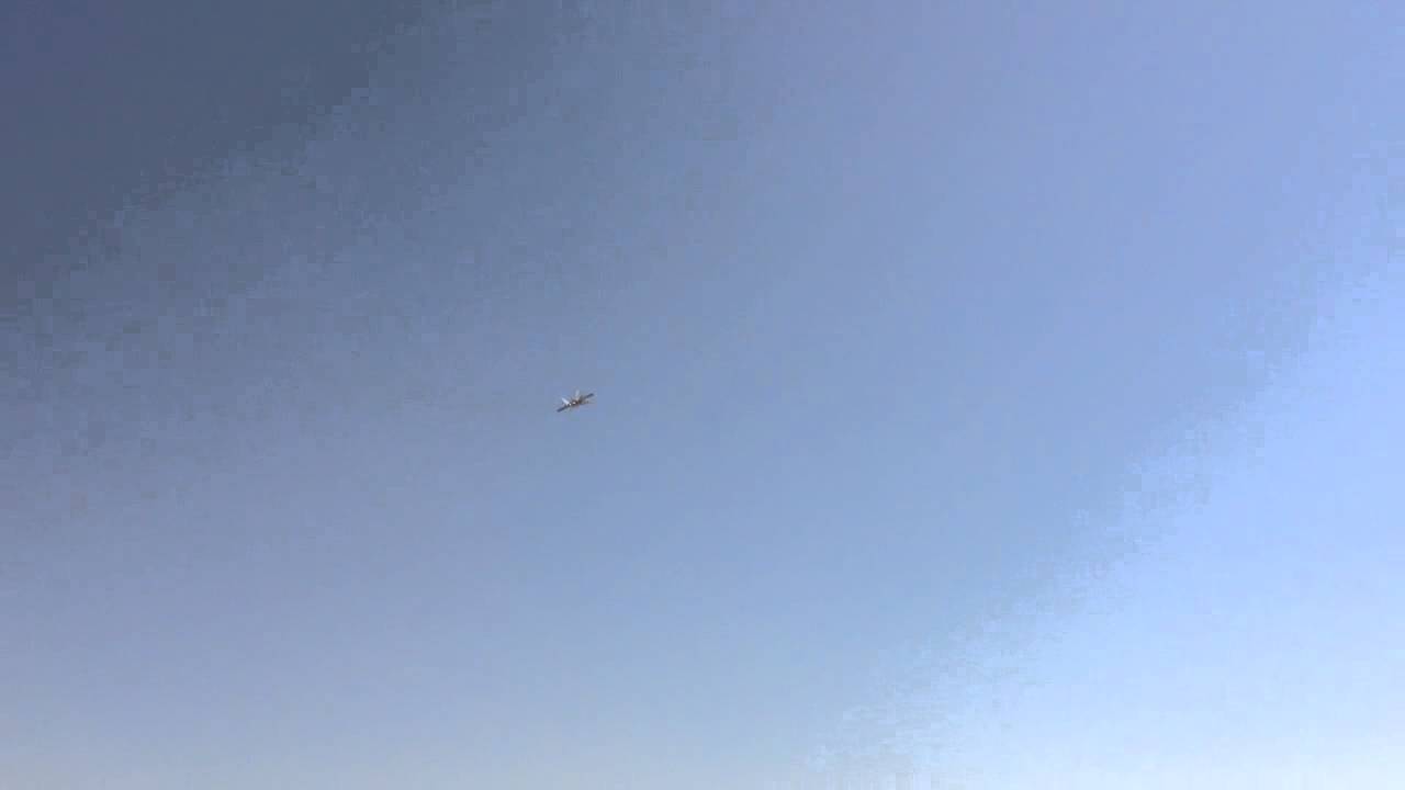 F-22 Raptor turning - YouTube