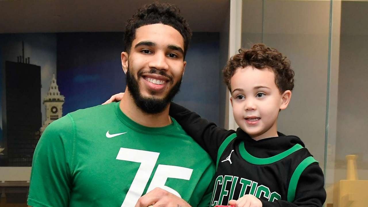 Jayson Tatum Son, Baby Mama, Siblings, Parents (Family Members) - YouTube