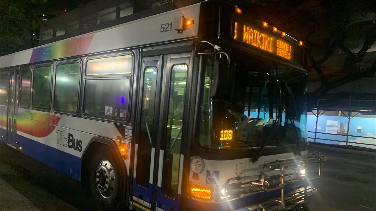 Honolulu Bus #521 Route 8 - YouTube