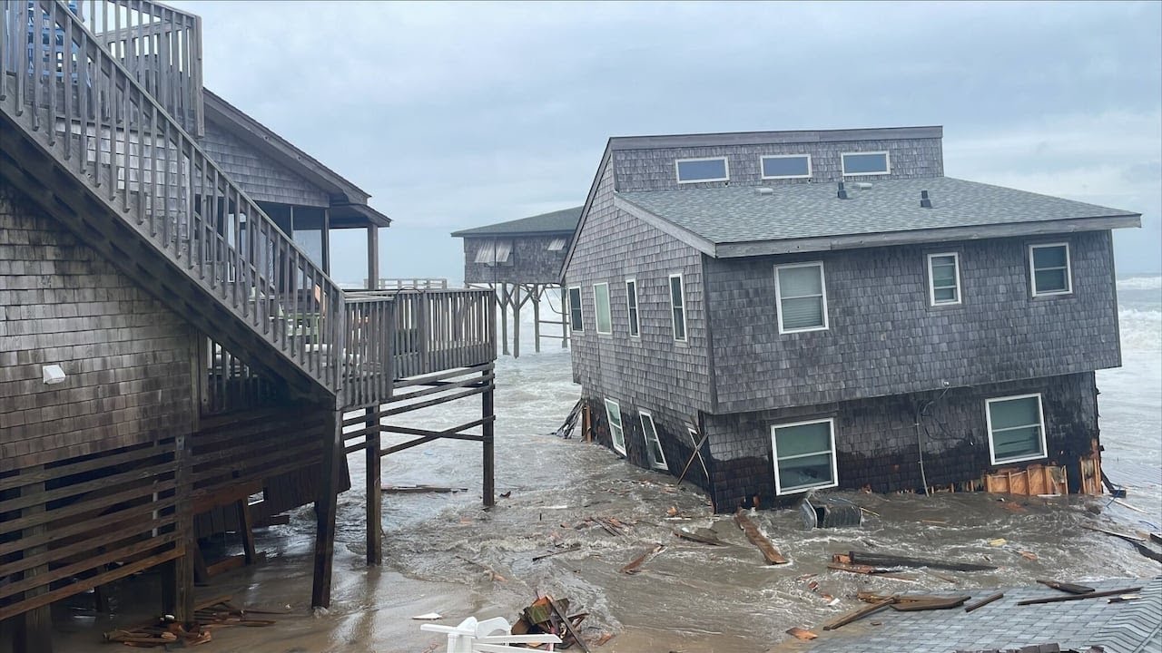 Outer Banks houses collapse into Atlantic Ocean as hurricanes churn ...