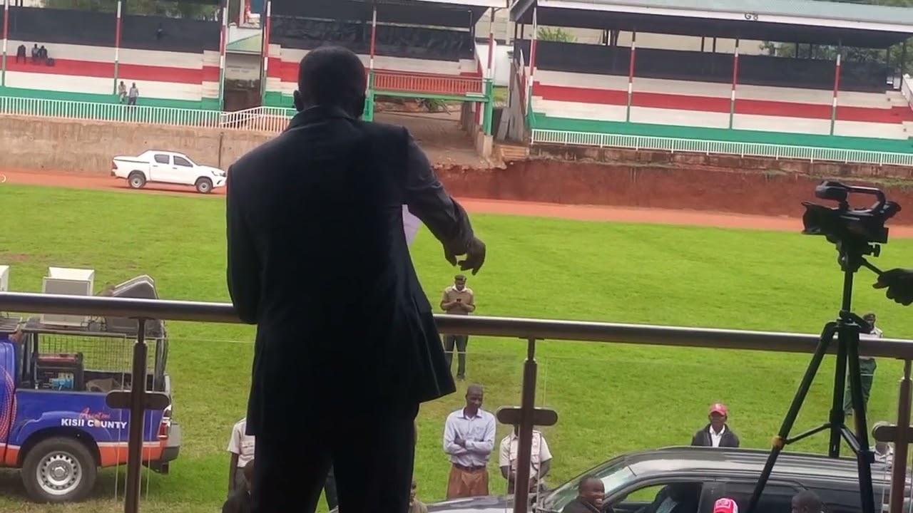 NYINYI NDIO MNAKIMBIZA WATU TOWN KUMBE HAMNA LICENSE "SIMBA ARATI ...