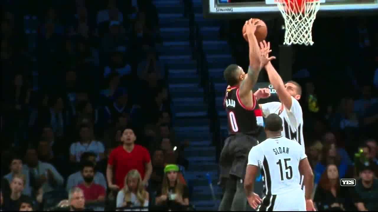 Brook Lopez blocks Damian Lillard (15/1/2016) - YouTube