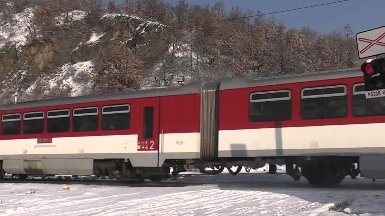 A diesel passenger train - Slovakia - YouTube