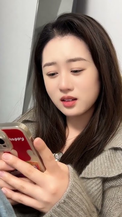 没等我说吃不吃就射我嘴里了 Youtube