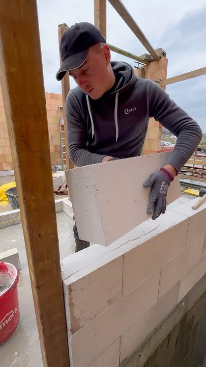 Quick Building Tips: Mastering the Art of Pinblock Framing for American Home Construction" - YouTube