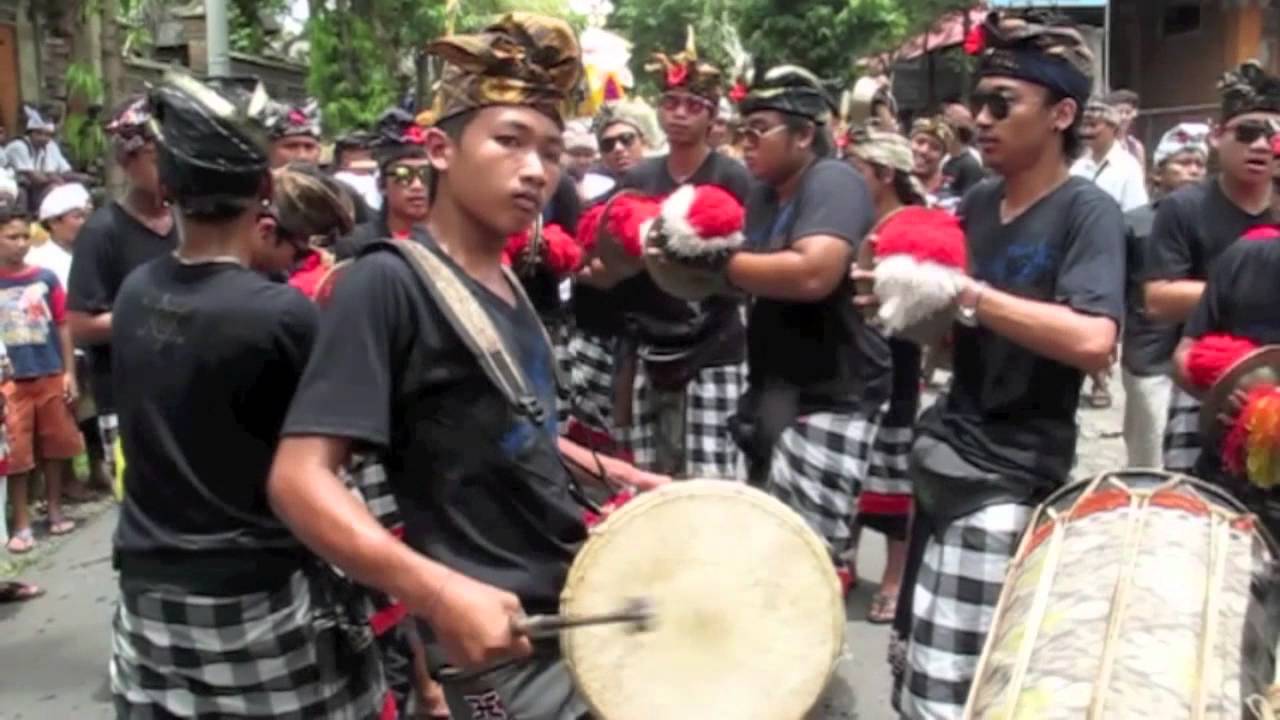 INCREDIBLE BLEGANJUR - YouTube