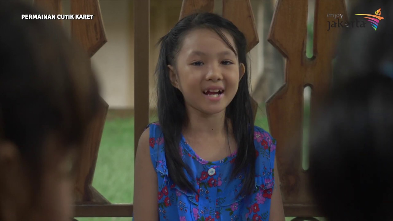 PERMAINAN CUTIK KARET, PERMAINAN ANAK BETAWI - YouTube