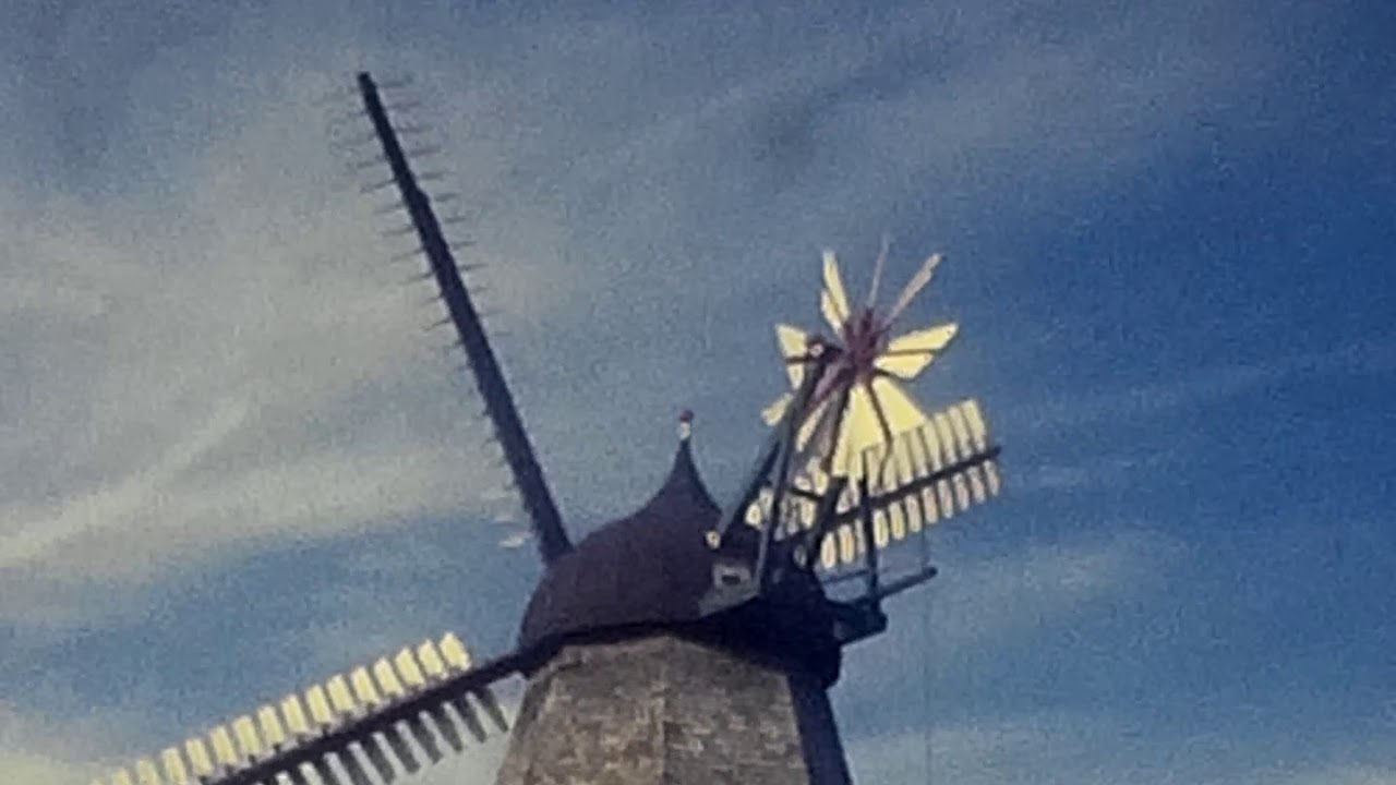 Windmill Iowa 1980s - YouTube