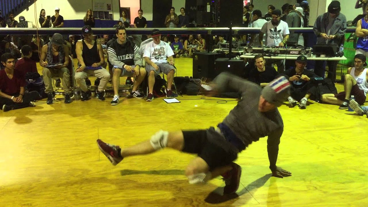 Bboy Jedi vs Bboy Epic - YouTube