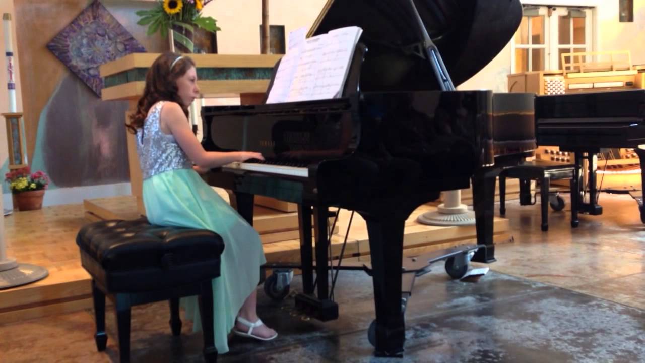 Ashley Gray 2014 Piano Recital - YouTube