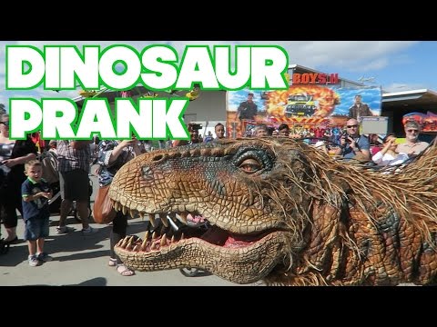 EPIC DINOSAUR PRANK - Video Blog 222